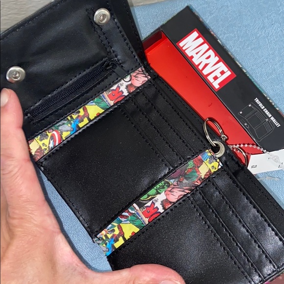 Marvel | Bags | Nwt Marvel Superhero Wallet Wremovable Chain | Poshmark